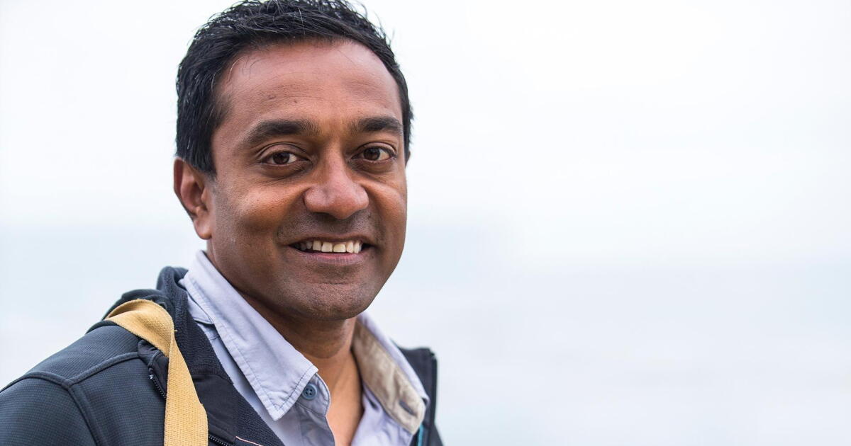 Watch Preview: Dr. M. Sanjayan Introduces Big Blue Live | Big Blue Live ...