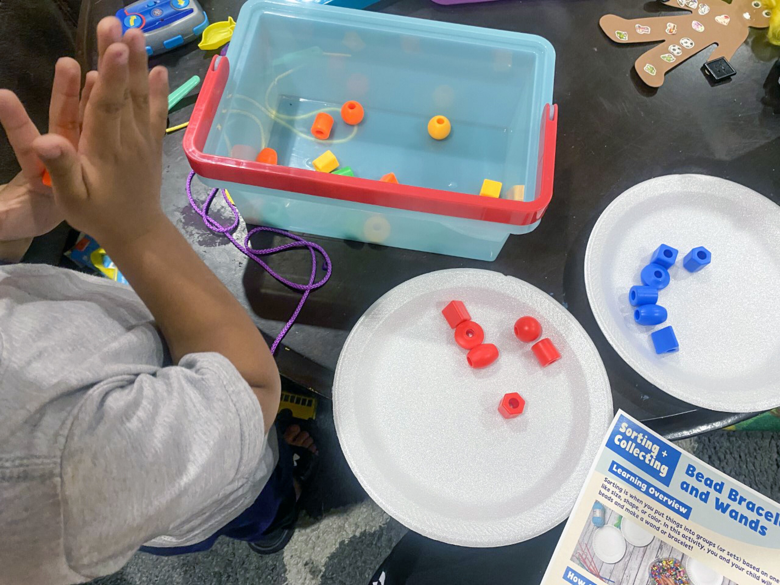 Make Bead Wands to Practice Sorting | Early Childhood | PBS SoCal