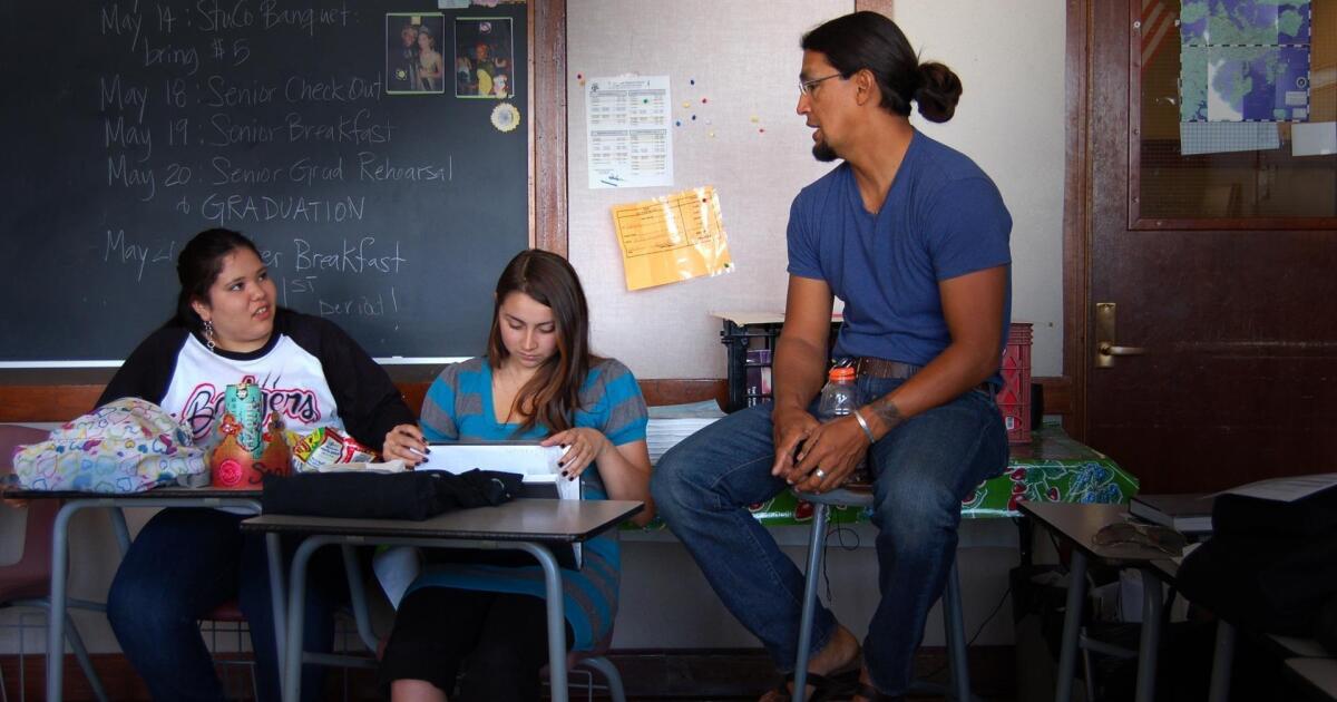 Watch Precious Knowledge: Closing the Achievement Gap in Tucson Sc ...