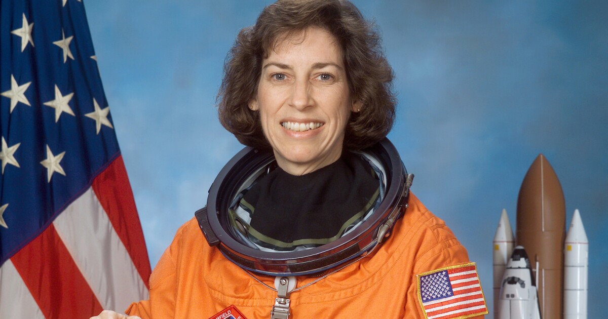 Iconic Hispanic Angelenos in History: Ellen Ochoa | History & Society ...