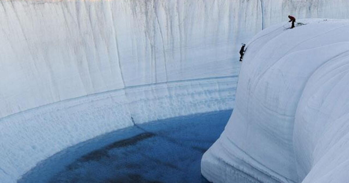 Watch Preview: Extreme Ice Preview | NOVA Season | PBS SoCal