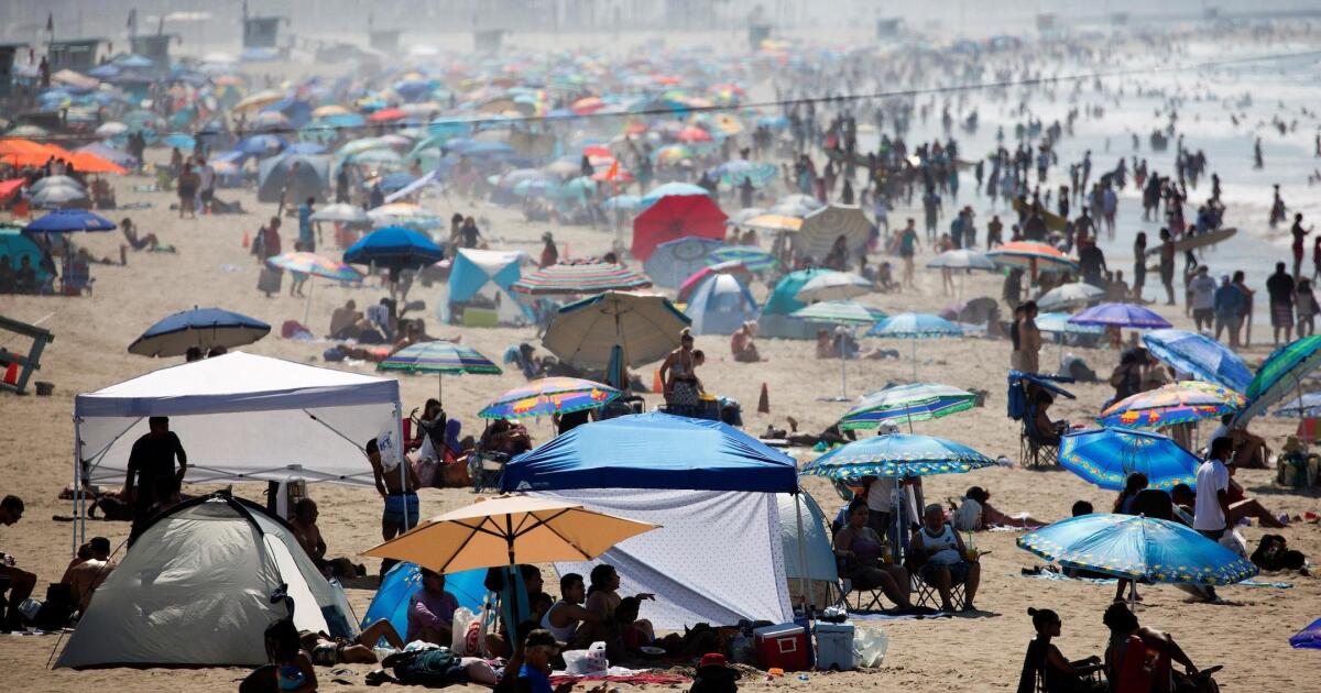 Watch Historic, unrelenting heat wave grips the Western US | PBS ...