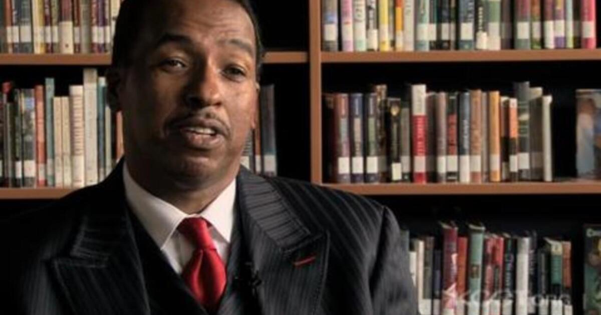 Watch Eric Perrodin - The Rise of Hip Hop and the Black Flight - Gang ...