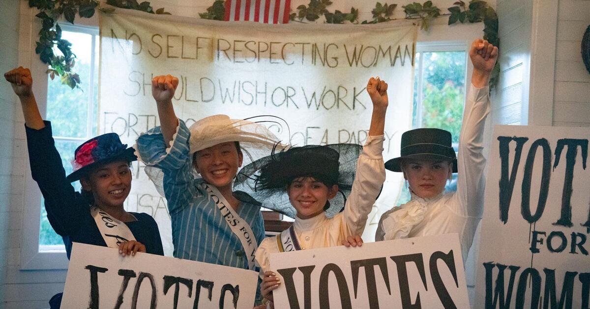 Watch Kid Stew 301 | Kid Stew Season 3 | PBS SoCal