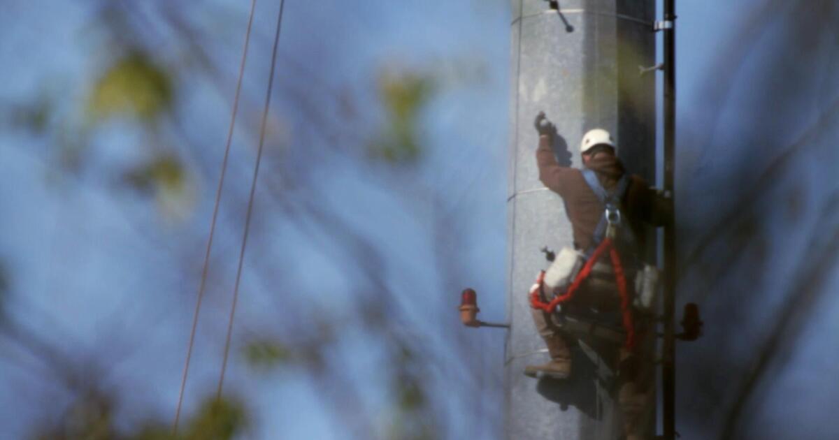 Watch Cell Tower Deaths | FRONTLINE | PBS SoCal
