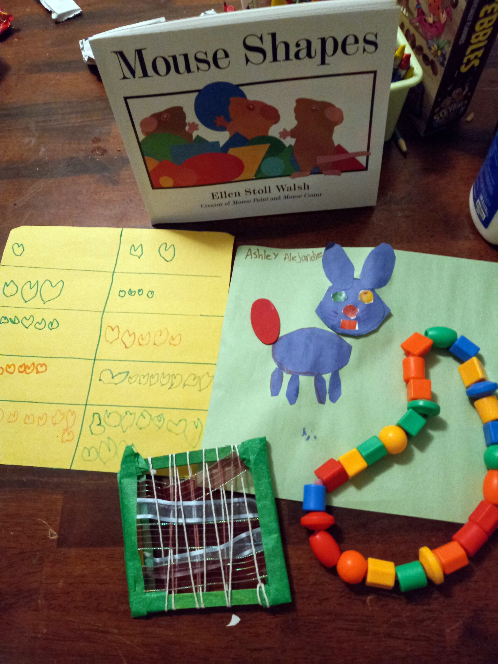 Go on a Shape Hunt | Early Childhood | PBS SoCal